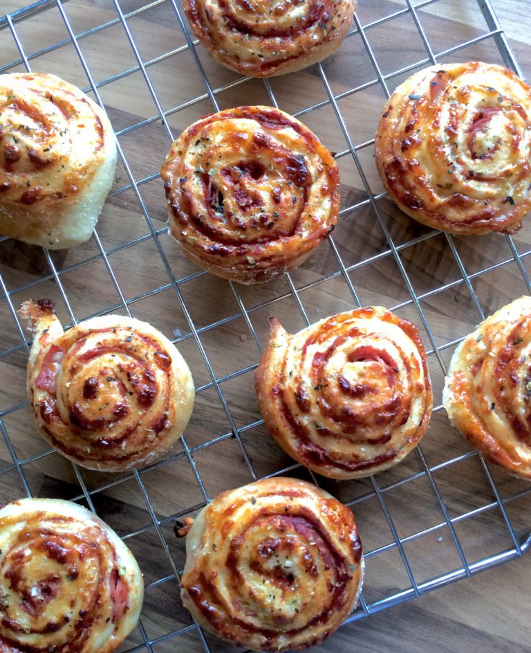 Glutenfrie pizzasnurrer | lavFODMAP (Low FODMAP)